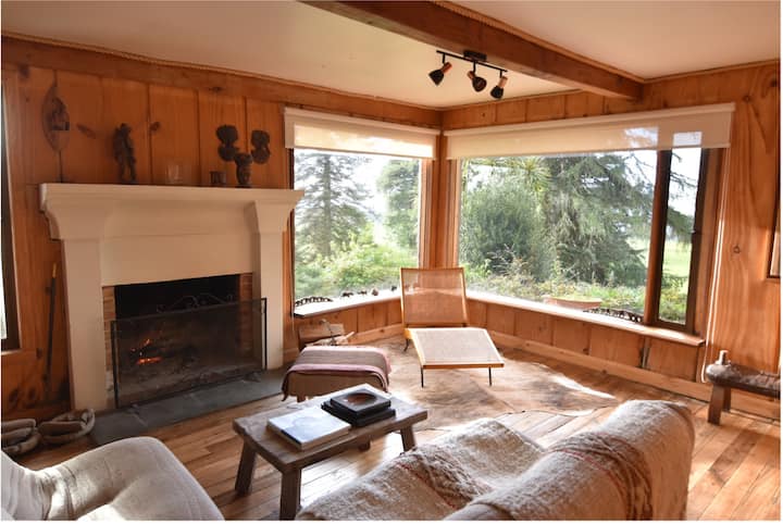 Casa De Campo. Lago Panguipulli, Península Puyumen - Panguipulli