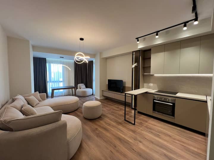 Deluxe New Bazaar Tirana - Tirana