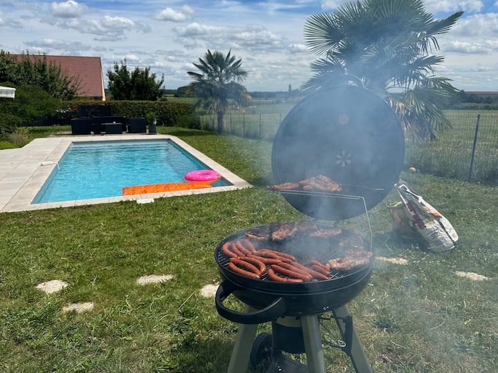 Maison Familiale Piscine Calme - Saône-et-Loire