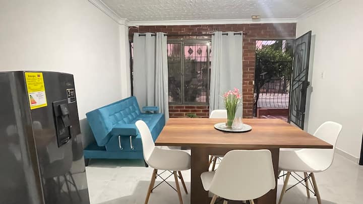 Cómodo +Zona Segura+ Cerca Unicentro/panamericanas - Cali