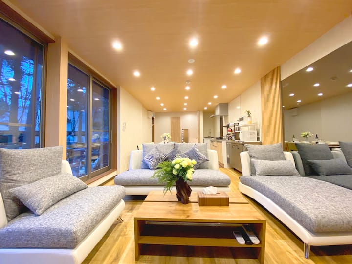 生ビール5l無料！焚き火台薪２つ無料！サウナ・屋根付bbq・ジャグジー・河口湖館 - Lake Kawaguchi