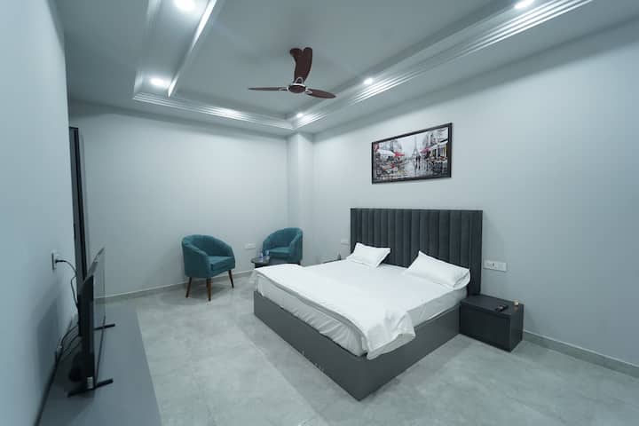 Crazy Days, Cozy Nights Couples’ Getaway | Sonipat - Sonipat