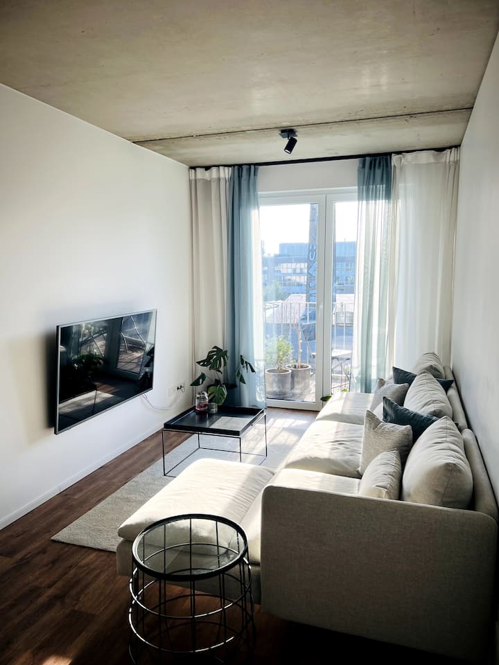 2 Zimmerwohnung In Kölnehrenfeld - Cologne