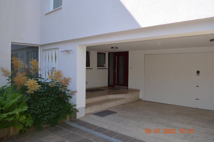 City-nähe - Berge - Seen - Messe - 2 Zi. Kü. Bad - Vaterstetten