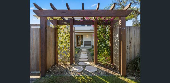 The Secret Garden - Urunga