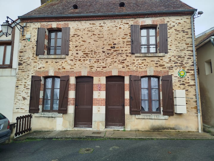 Maisonnette F2, Idépendante, Calme, Bien éQuipée. - Belleville-sur-Loire