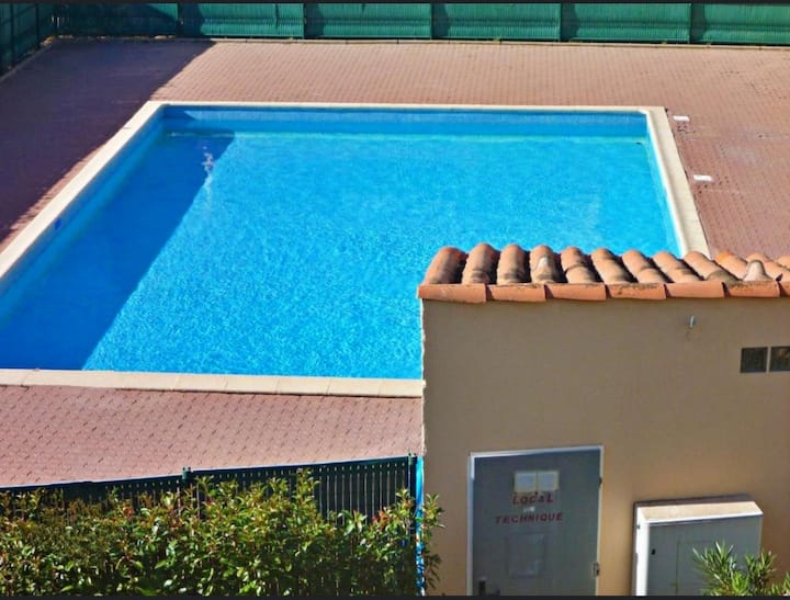 Studio Cabine, Piscine, Accès Plage Direct à 150m - Marseillan