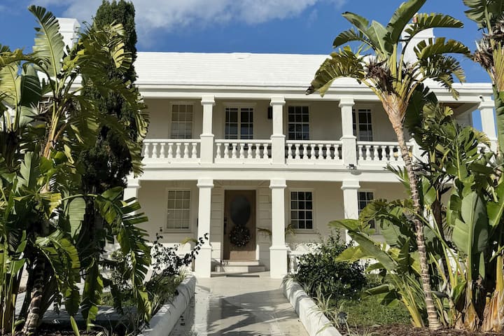 Hillcrest Ground Floor King 4 - Bermuda