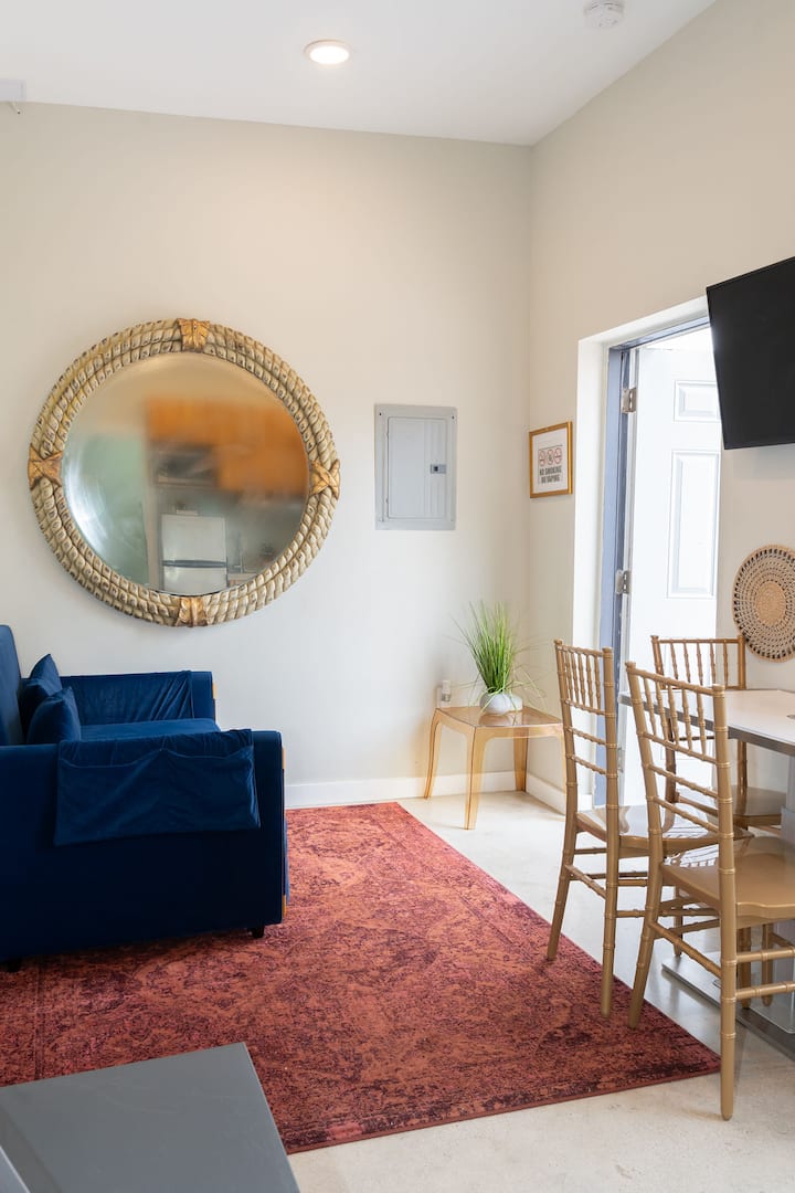 Trendy Brickell 2bd/1bath Free Parking - Miami, FL