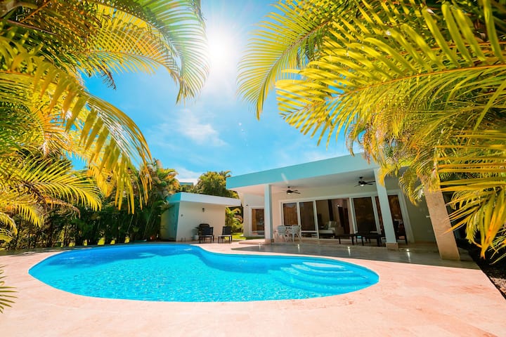 7147•beach Shuttle•fun-to-do•10 Min Hard Rock Cafe - Sosúa