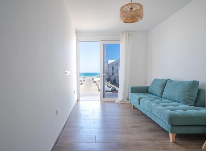Seafront Apartment, Ocean Views - Corralejo