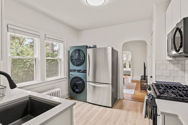 1br - Laundry - Parking - No Cleaning Fee - Rochester, NY