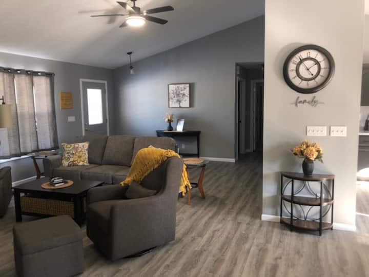 B/r Guest Rental - Waynesville, MO