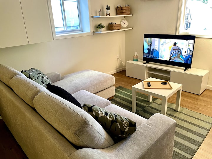 Nw Portland Modern Studio - Beaverton, OR