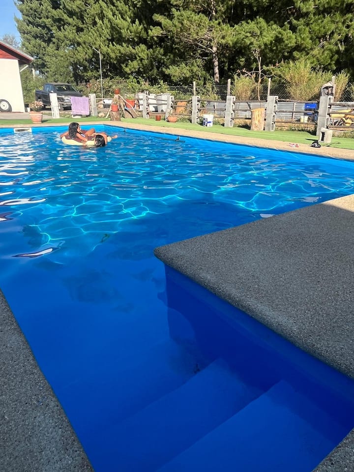 Casa Familiar Con Acceso A Gran Piscina Y Espacios - Bulnes