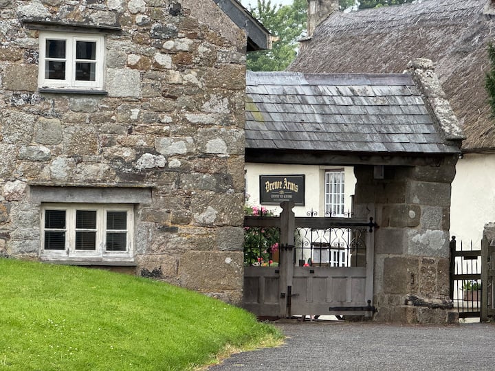 Church Cottage - Chagford