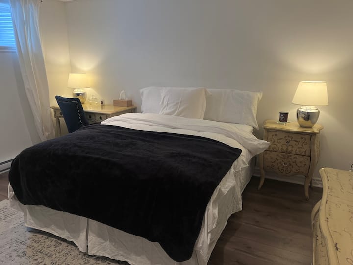 Mont-saint Hilaire Cozy Den - Beloeil