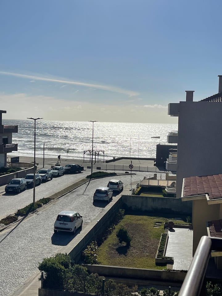 50 M De La Plage, Vue Mer - Árvore