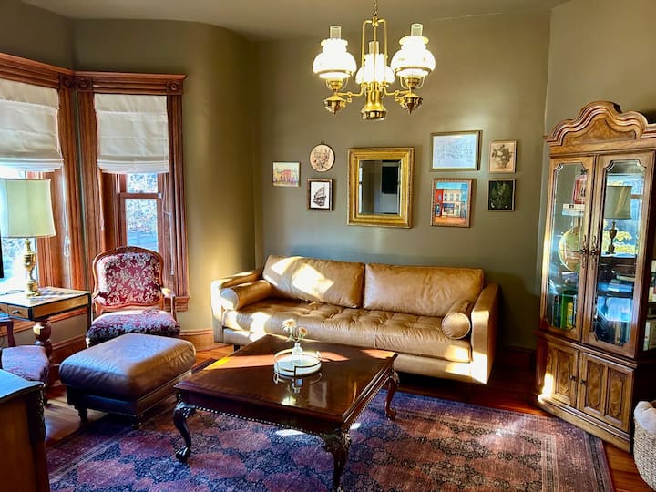 New Stately Capitol Hill Townhouse - Washington