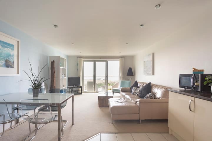 Apartment With Great Views And Close To Amenities - Newquay