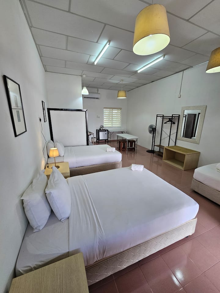 Sehijau@cenang
Room(br101)
(Mr.dan) - 蘭卡威