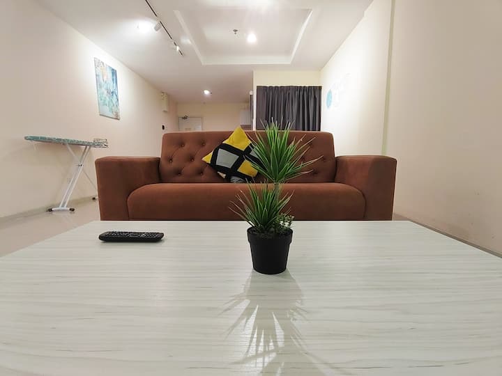 Marina Island 4pax Balcony Seaview Wi-fi Microwave - Lumut