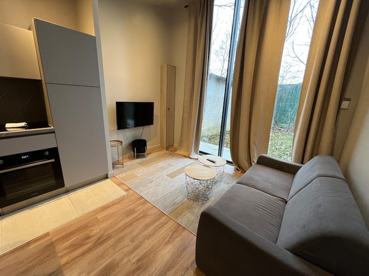 Petite Maison Charmante, Ecully-lyon - Écully