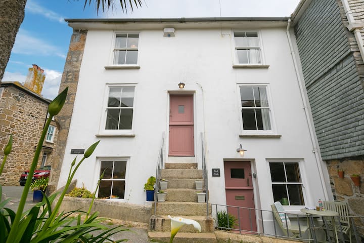 Stylish, Central Cottage. - St Ives