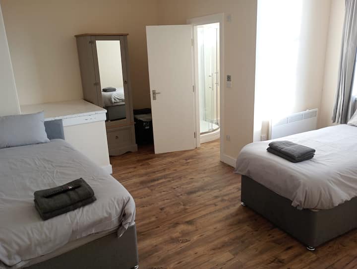 Flat A City Centre Apartment - Leeds