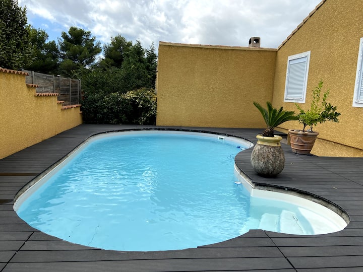 Studio Cosy Avec Piscine - Martigues