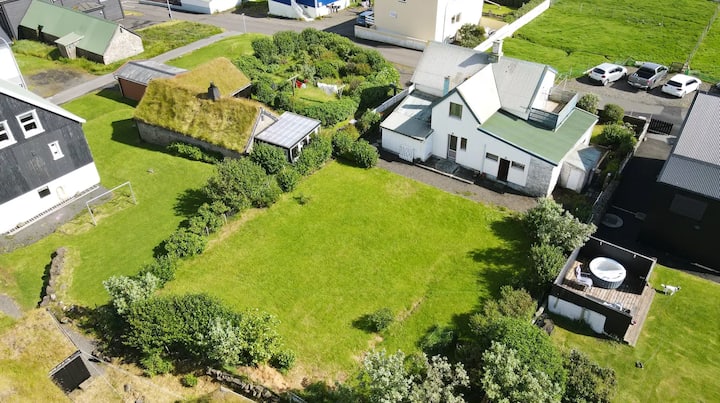 Cute House With Great Garden - Islas Feroe