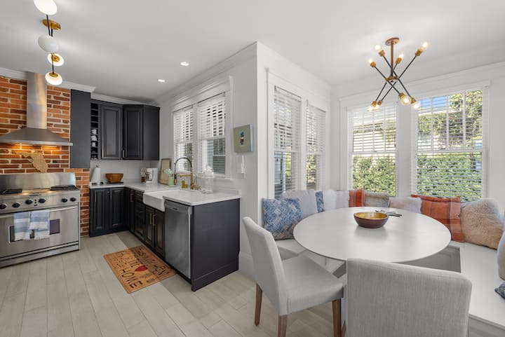 The Heights House - Tampa, FL