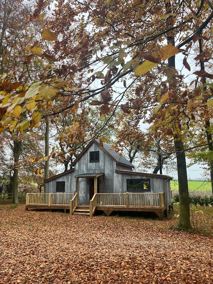 Moonshine Manor With Hot Tub - Norfolk