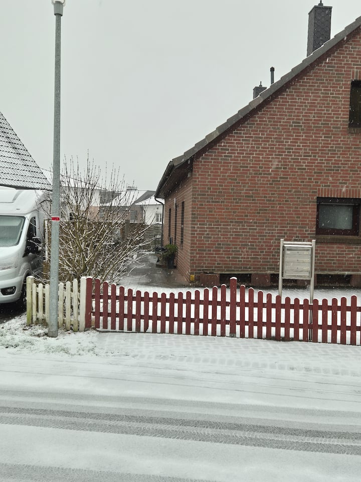 Schöne 2 Zimmer Ferienwohnung - Achim