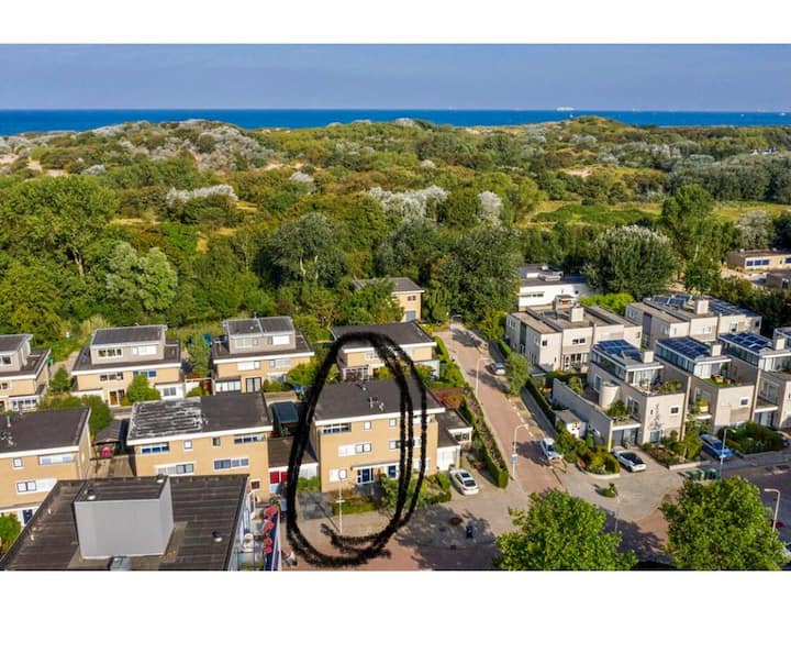 Prachtig Huis Aan De Rand Van De Duinen En Aan Zee - The Hague