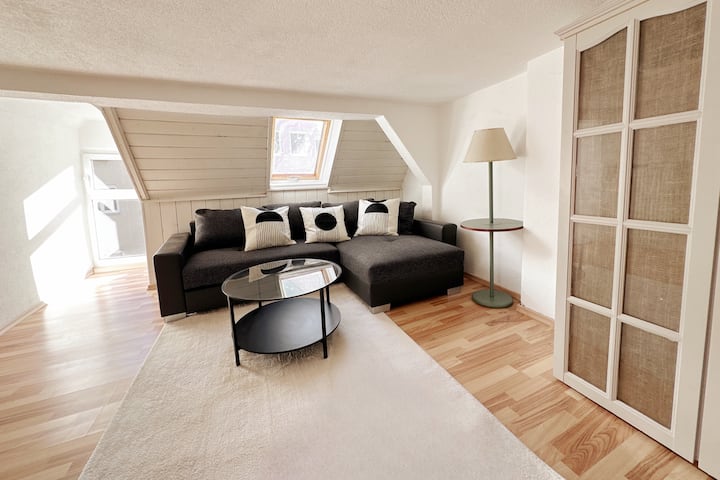 Cozy Central 3 Bedroom Apartment - Memmingen