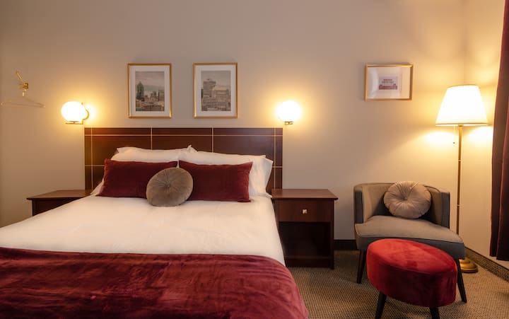 Garden Hotel Room Next To Metro - Laval