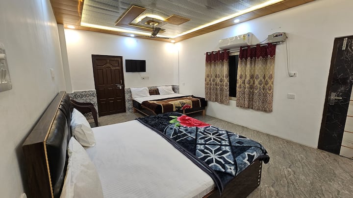Shree Home Stay - Ayodhya