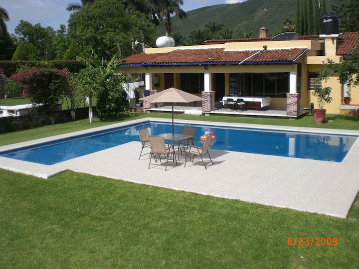 Amplia Casa Ticuman Mor 15 Pers - Estacas