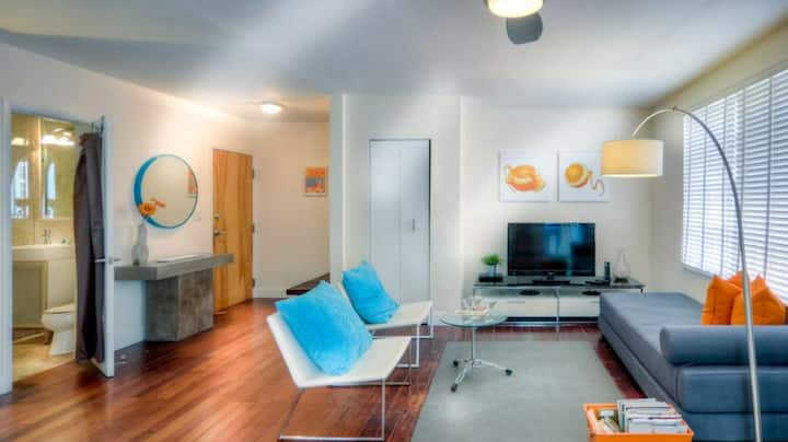Fantastic Location,garden & Pool - Miami Beach, FL