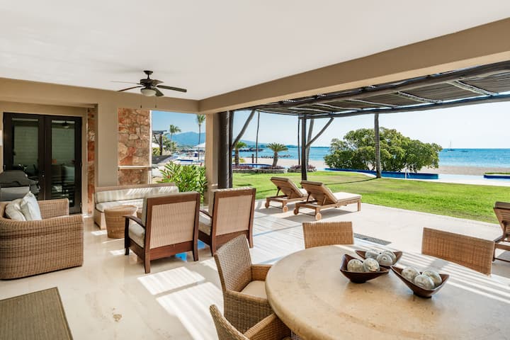 Ground Floor Luxury • Family-ready + Cook & Golf C - Punta Mita