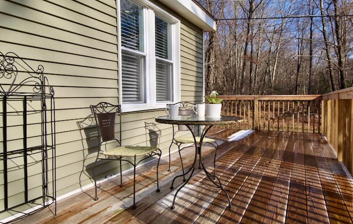 Pause And Reset - Ellenville, NY