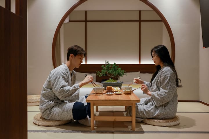 [요수리구리료칸 천안] 스파 테라스 무비 #테라스 #빔프로젝터 #야외욕조 #천안역9분 - 온양5동