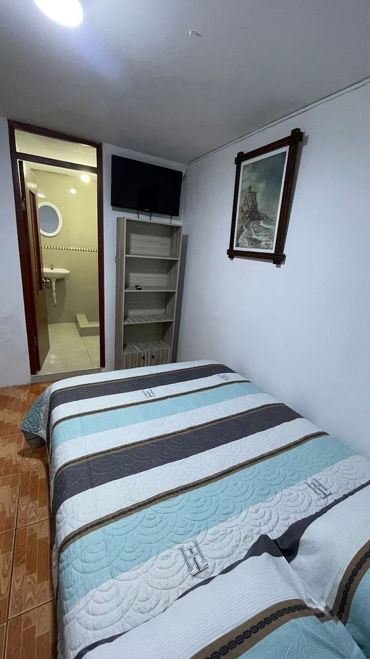 Habitación Matrimonial En Mollendo - Mollendo
