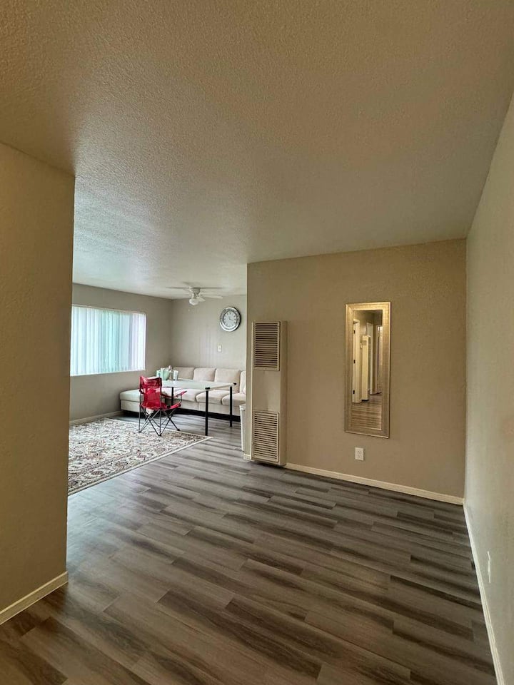 Love Apartments - Roseville, CA
