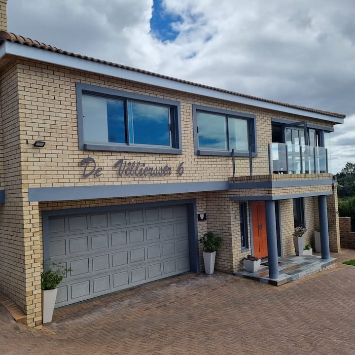 Stillbay Vacation House - Still Bay