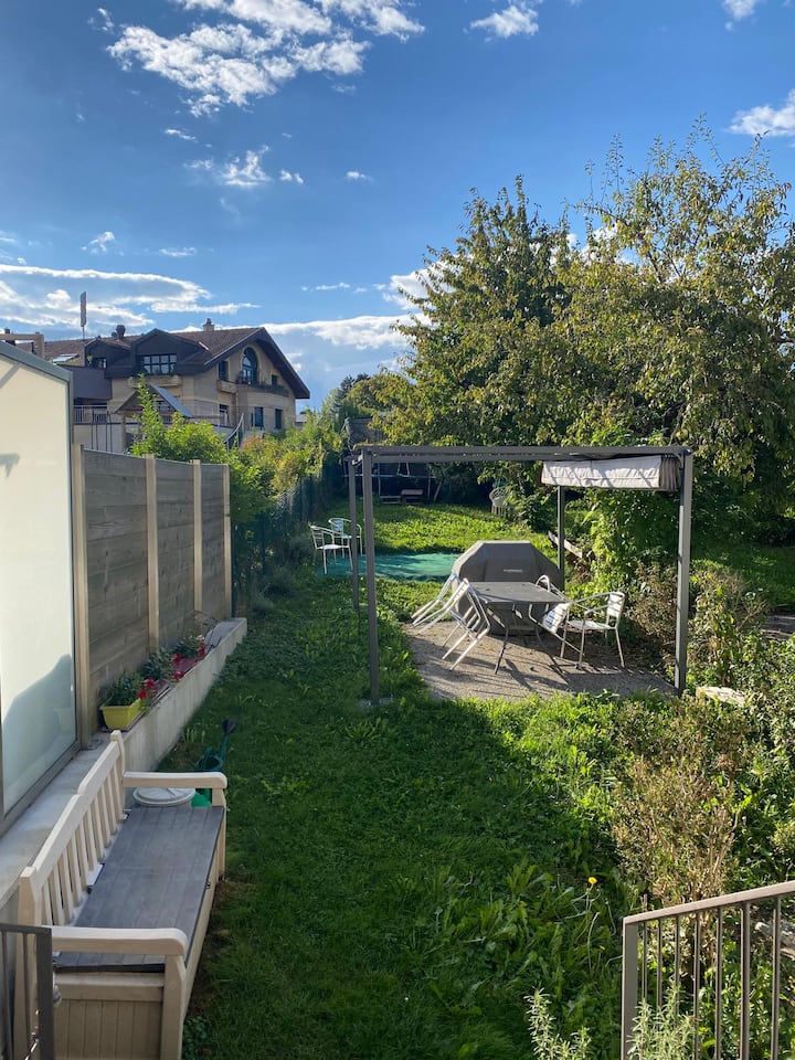 Room For Rent In Echandens - Morges