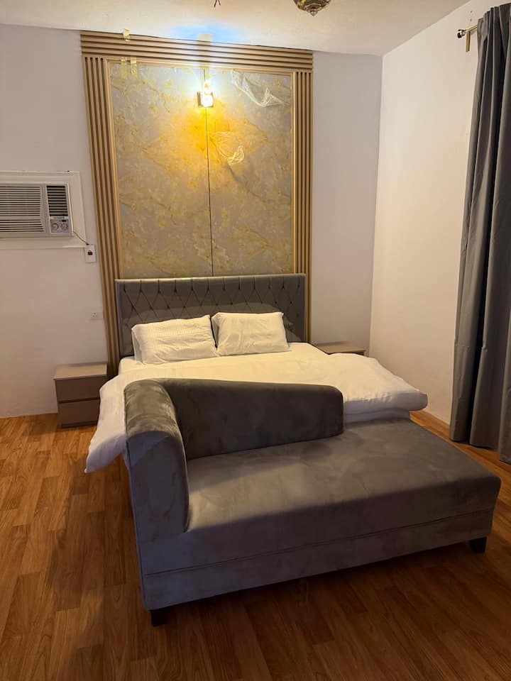 غرفة وحمام جديدة - Medina, Saudi Arabia