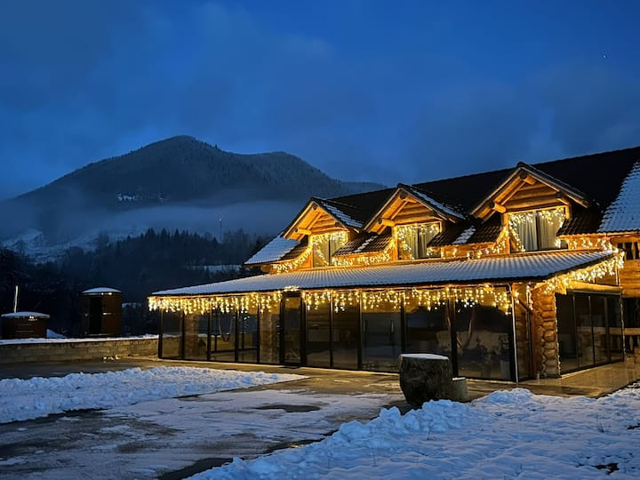 Chalet In Muntii Vrancei - Tulnici
