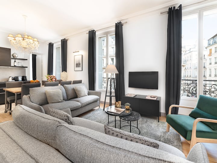 Livinparis | New Luxury 3 Bedrooms Le Louvre I - Paris